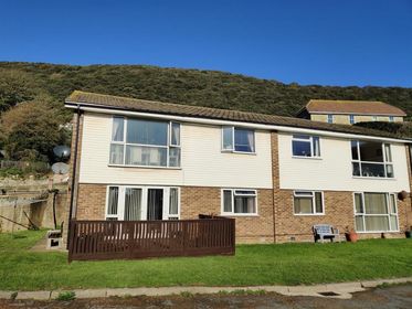 Properties For Sale in Zig Zag Road, Ventnor, PO38 1BZ
