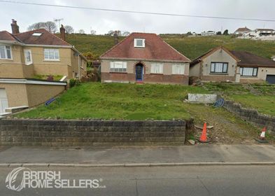 Properties For Sale in Cliff Terrace, Burry Port, SA16 0HR