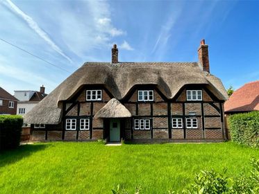 Properties For Sale in Cuckmere Lane, Southampton, SO16 9AU